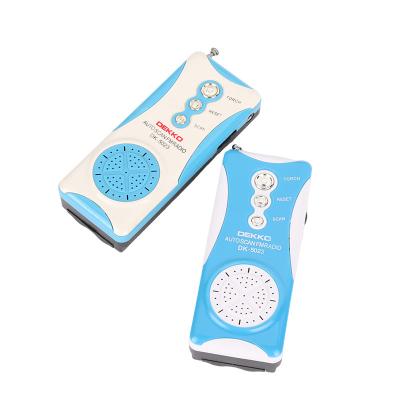 China DEKKO DK-5023 Auto Scan FM Speaker Radio 88-108 MHz with Stereo Earphone and Built-In Light for sale