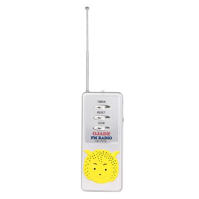 China Super Light FM Speaker Radio 88-108MHz Auto Scan Portable Radio with Built-in Speaker for sale