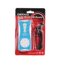 China UM3x2 Battery Powered Portable FM Radio Compact Design FM 88-108MHz Tuning for sale