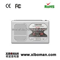 China Silver Color Mini Pocket AM FM Radio with Built-in Speaker 95x58x23mm OEM for sale