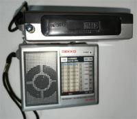 China Portable AM FM Shortwave Radio 8 Band Mini Pocket Radio with FM 88-108MHz for sale
