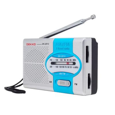 China AM FM Stereo Portable Radio with Earphone Jack FM 88-108MHz AM 530-1600KHz Emergency Use for sale