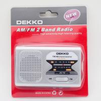 China ABS Plastic AM FM Radio Receiver Built-in Speaker Portable 95x58x23mm for sale