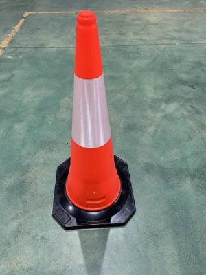 China PE Orange Road Safety Cones For Security Construction Protection for sale