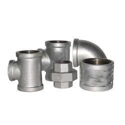 China Medium Pressure 1/2''-72'' Hot Dipped Tee Pipe Fittings for sale