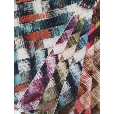 China Custom Digital Print Floral Polyester Fabric Polyester Velvet Fabric for sale