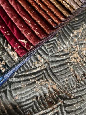 China Breathable Soft Metallic Foil Print Fabric Foil Printed Velvet Fabric for sale