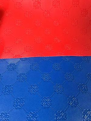 China Soft Pvc Coated Fabric 0.6-0.8mm Thickness Anti Pill For Upholstery for sale