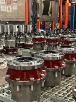 China Higher Output Torque Fast Planetary Gearbox 24000nm for Final Drives/Travel Motor for sale