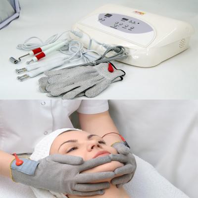 China Micro Current Therapy Face Massage Roller 3 In 1 Microcurrent Face Lift Skin Care Products for sale