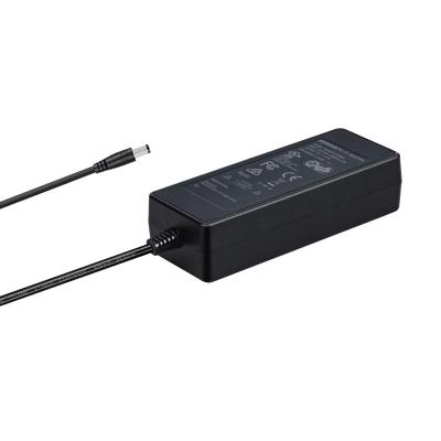 China 90W Desktop Power Adapter with Multiple Safety Protections and Universal Input Voltage for Digital Signage Players for sale
