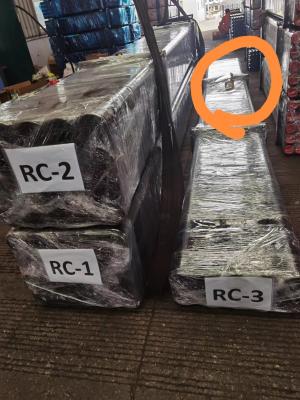 China 4.5in Galvanized Drill Pipe with Hardbanding Coating - 10,000lbs Weight, 100,000-120,000 Ft-lbs Bending Strength for sale