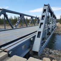 China Grade 8.8 Bolt Steel Bailey Bridge with 120 Tons Load Capacity and Low Maintenance Requirements for sale