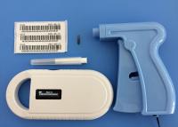 China Disposable Package ISO Transponder Microchip For Animal Identification With Reusable Applictaor for sale