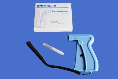 China Pet / Experimental Animals Monitoring Chip , 2.12 * 12mm Injectable Microchips for sale