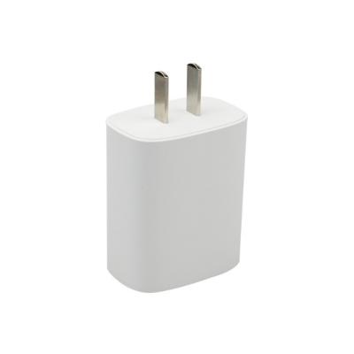 China White Plastic Injection Moulded Mobile Phone Charger Case 35000 Shots Mold Life ISO9001 for sale