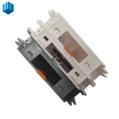 China Industrial Injection Moulding Products 35000 Shots White Safety Barrier Plastic Mold for sale