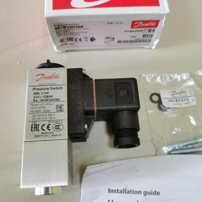 China Danfoss MBC5100 Precision Pressure Transmitter 15 bar 250V with IP65 Rating for Marine Applications for sale