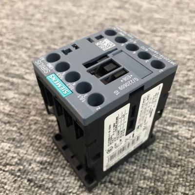 China Screw Terminals Siemens AC Contactor 3RT2015 - 1AF01 for sale