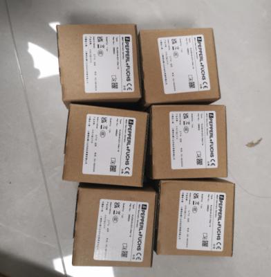China P+F RLK39-54Z31-40A-116 Photoelectric Sensor 5m Range IP65 25Hz for sale