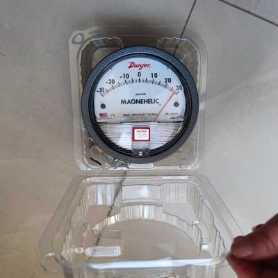 China Dwyer Series-2000 Magnehelic Differential Pressure Gauge 4 Inch Dial 2300-60PA IP67 for sale