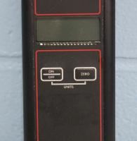 China Dwyer DPGA-10 Digital Pressure Gauge 0-16 bar 0.5% FS Accuracy 200 Hour Battery Life Aluminum Housing for sale