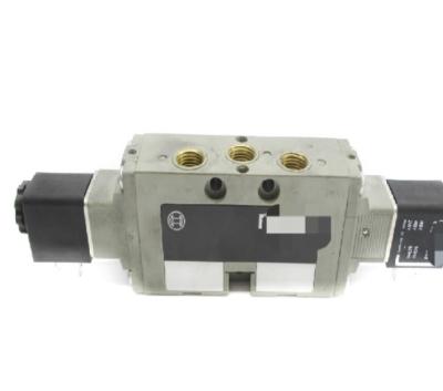 China PLC Industrial Automation Controller 24VDC 32 I/O Programmable Logic Controller for sale