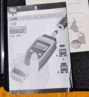 China Testo 470 Tachometer Kit 99999 rpm Range ±0.02% Accuracy 0.1 rpm Resolution for sale