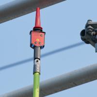 China TIC 300 PRO Non-Contact High Voltage Detector 122 kV with VolTect Alert for Utility Safety for sale