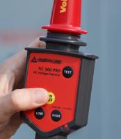 China TIC 300 PRO Non-Contact High Voltage Detector 122 kV with VolTect Alert for Utility Safety for sale