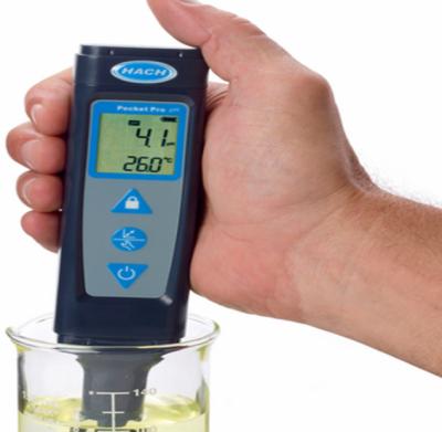 China Hach Pocket Pro and Pro+ pH Tester 9531000 Portable Meter with Replaceable Batteries for sale