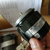 China New Original BAUMER OG71 DN 256 CI Incremental Encoder with Optical Sensing IP66 Protection and 10000 rpm Operating Speed for sale