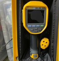 China Fluke Ti300+ Infrared Camera with 320 x 240 Detector Resolution, LaserSharp Auto Focus, and Wireless Connectivity for sale