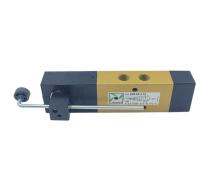 China 228.52.4.13 Sensitive Lever Valve 228.32.4.13 Italian PNEUMAX Woodworking Equipment Edge Banding Machine for sale
