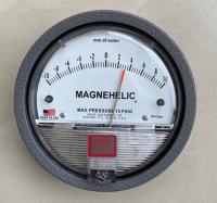 China Dwyer 2000 Series IP67 Magnehelic Differential Pressure Gauge 15 PSI Range with 4-20mA Output for sale