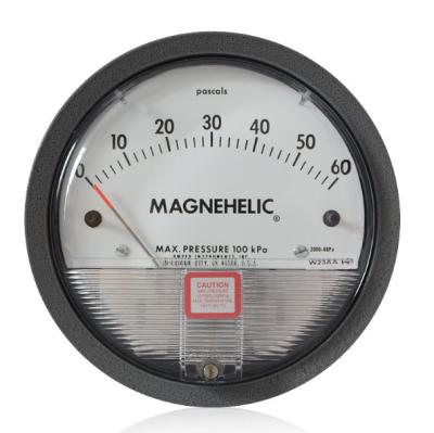 China Dwyer 2000 Magnehelic Differential Pressure Gauge 1/8 NPT 60 Pa 15 PSI Stainless Steel for sale