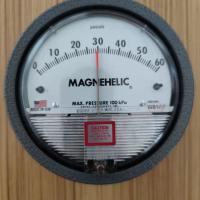China Dwyer Mechanical Differential Pressure Gauge - 4-3/4