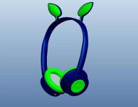 China Children 8 Hours 300mAh 40mm Light Up Cat Headphones Bluetooth phone headset for sale