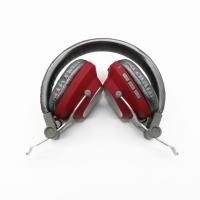 China 300mAh 8 Hours Wireless Stereo Bluetooth Headphone With Microphone for sale