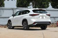 China 2.4T Hybrid Long Range Electric Car SUV 4WD Toyota Crown Land Release for sale