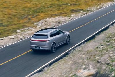 China Ideal L7 Lixiang Electric Sedan 400km Range With Luxury Interior for sale