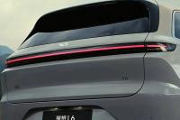 China 5 Doors 7 Seaters Lixiang L6 MPV Electric Car All wheel drive Left Driving for sale
