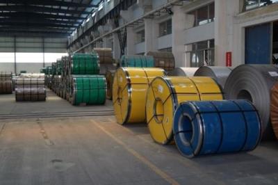 China Lightweight Strong Stainless Steel Coil Versatile 304L Unique Customization for sale