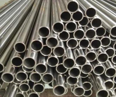 China Seamless TP304L / 316L Bright Annealing Stainless Steel Round Pipe for sale