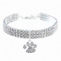 China Custom Multi-Color Rhinestone Diamond Pet Collar 0.2kg Weight in S.M.L Sizes for Dogs and Cats for sale