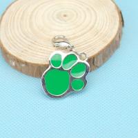 China 25mm Paw Shape Pet ID Tag - Zinc Alloy Noiseless Dog Collar Pendant with Personalized Engraving for sale