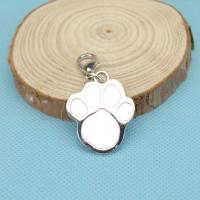 China 25mm Paw Shape Pet ID Tag - Zinc Alloy Noiseless Dog Collar Pendant with Personalized Engraving for sale