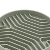 China 500ml Slow Feeder Puppy Bowl 19.8×19.8×3.5cm Silicone No Choke Pet Eating Bowl with Suction Cups for sale