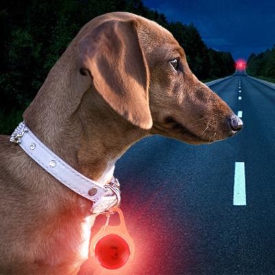 China LED Dog Collar Tag with USB Charging - 50x70mm IPX8 Waterproof Pet Safety Light with 5km Visibility for sale