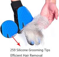 China Silicone Pet Hair Remover Glove 22x15cm Blue Cat Brushing Glove for Small Animals for sale